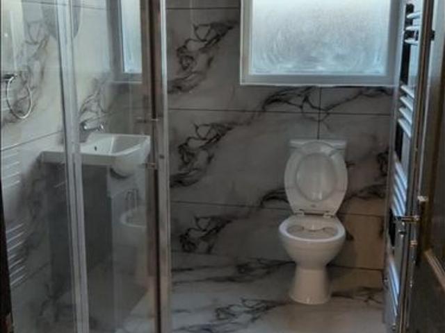 Room in a Shared House, Essex Road, IG11