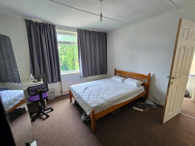 Room in a Shared House, Filton Avenue, BS34