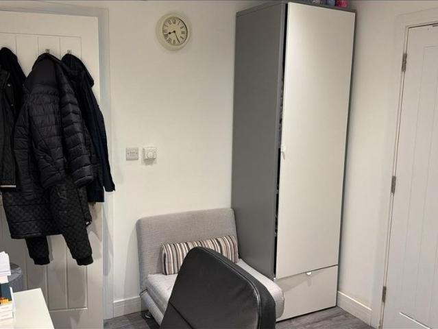 Room in a Shared House, Filton Lane, BS34