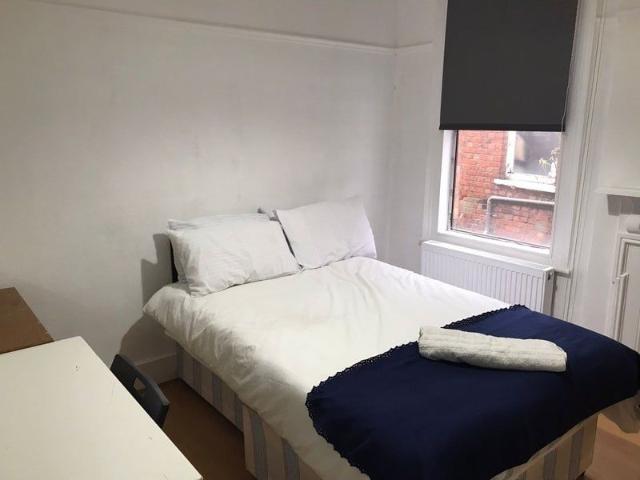 Room in a Shared House, Finchley Road, NW11