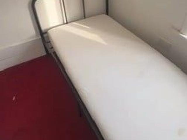 Room in a Shared House, Glenny Road, IG11