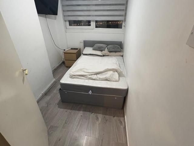 Room in a Shared House, Greenwood Road, E13