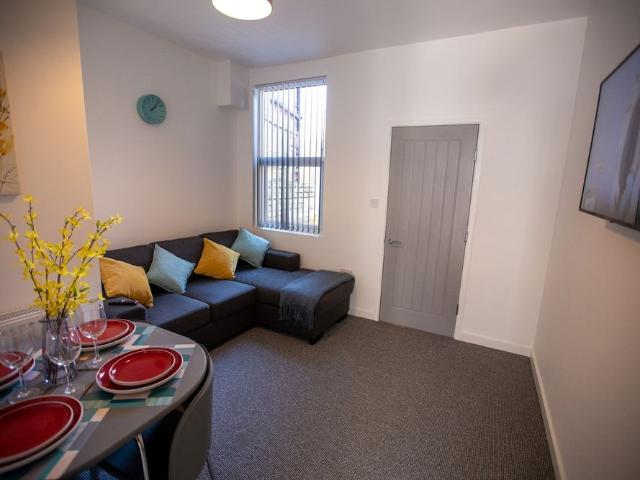 Room in a Shared House, Gresham Street, CV2