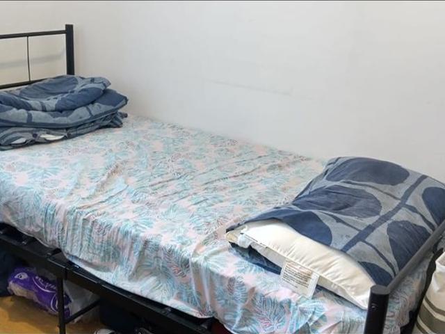 Room in a Shared House, Grosvenor Gardens, E6