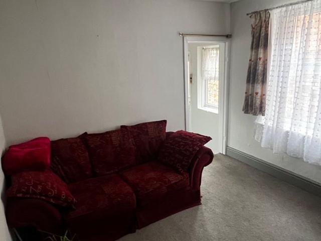 Room in a Shared House, Grove Park Avenue, BS4