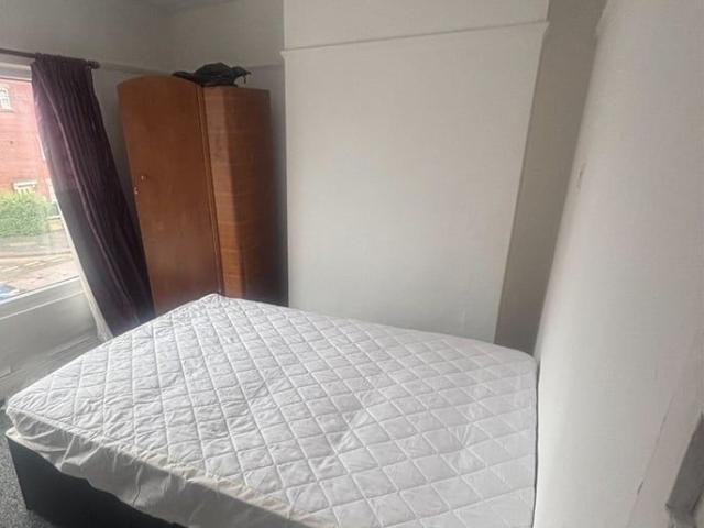 Room in a Shared House, Humber Road, CV3