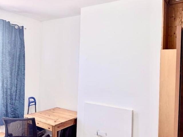 Room in a Shared House, Humberstone Road, E13