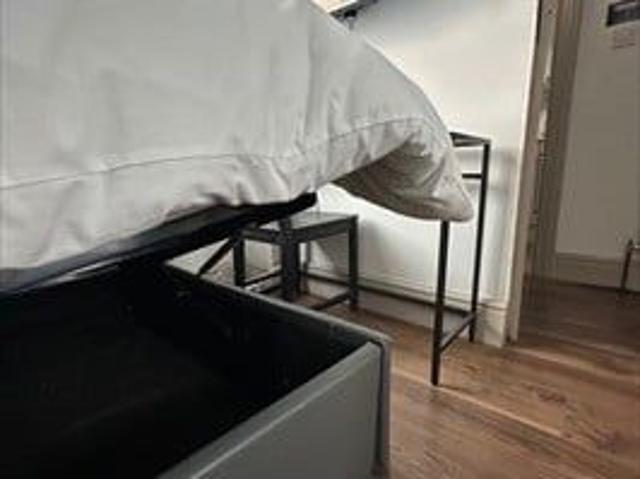 Room in a Shared House, Hyde Park, LS6