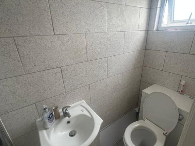 Room in a Shared House, Haddon Road, LS4