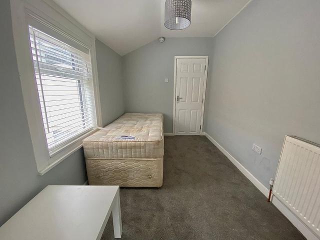 Room in a Shared House, Hastings St, LU1