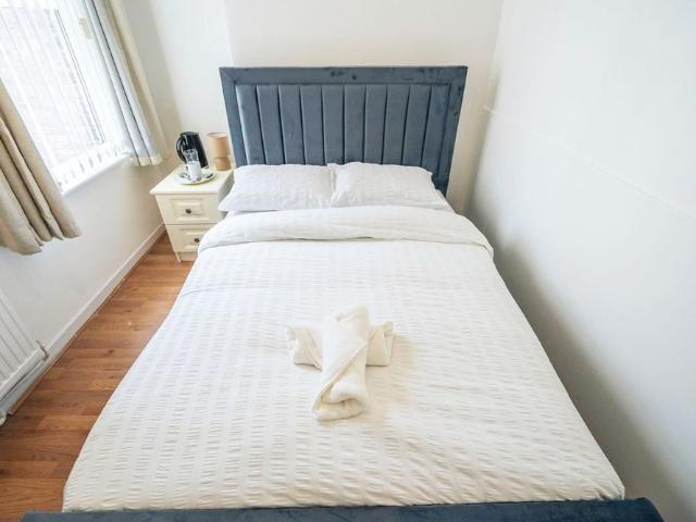 Room in a Shared House, Hawthorne Road, L20