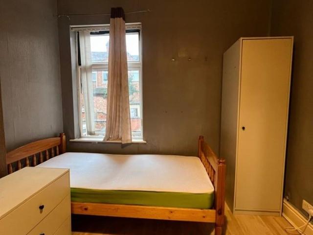 Room in a Shared House, Hawthorne St, LE3