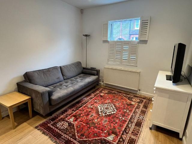 Room in a Shared House, Haven Lane, W5