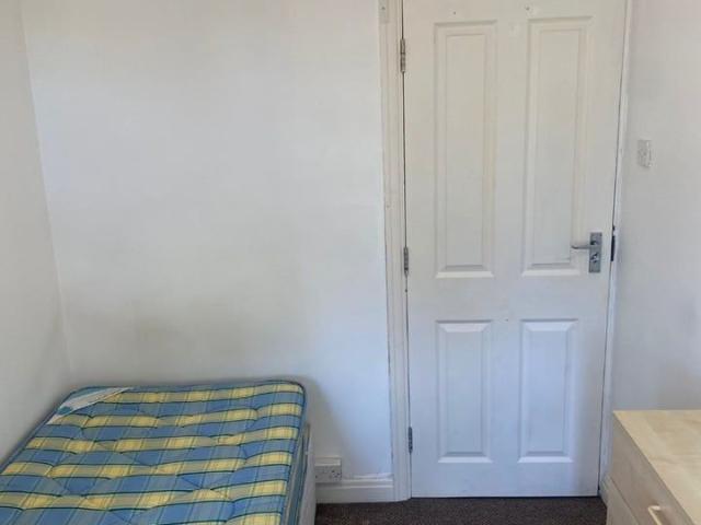 Room in a Shared House, Horfield, BS7
