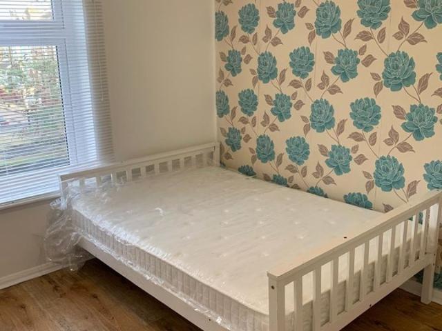 Room in a Shared House, Howard Road, IG11