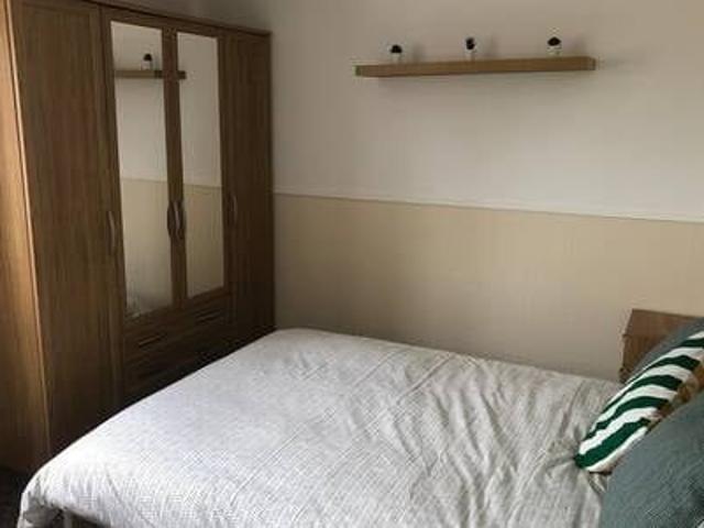 Room in a Shared House, Icknield Port Road, B16
