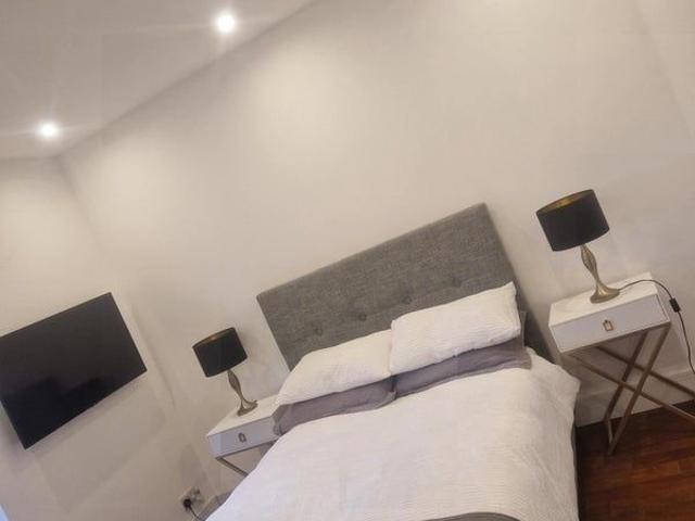 Room in a Shared House, Ilford, IG3