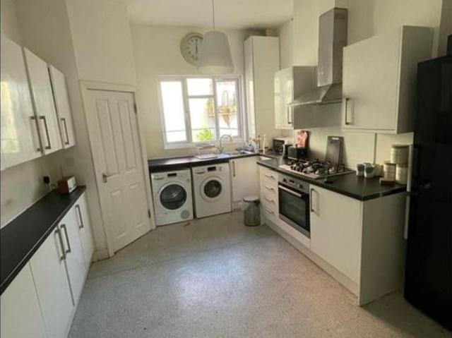 Room in a Shared House, Islingword Road, BN2