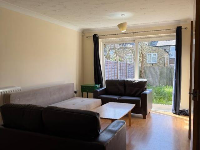 Room in a Shared House, Joseph Hardcastle Close, SE14