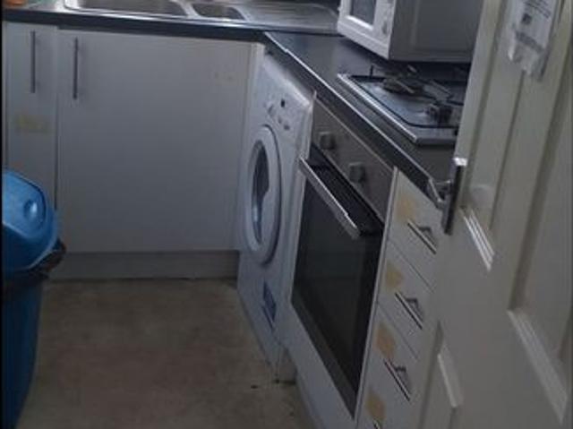 Room in a Shared House, Kenton Road, HA3