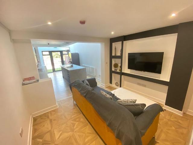 Room in a Shared House, Kingsway, CV2