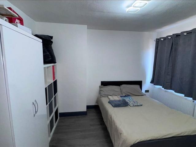 Room in a Shared House, Laburnum Road, SO16