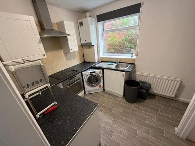 Room in a Shared House, Leeds, LS4