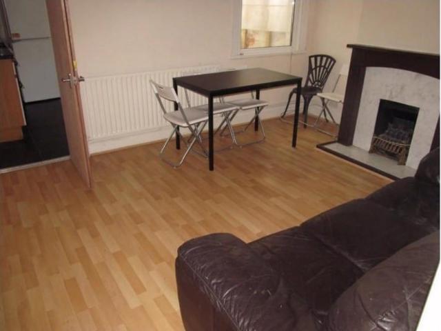 Room in a Shared House, Liverpool Road, RG1