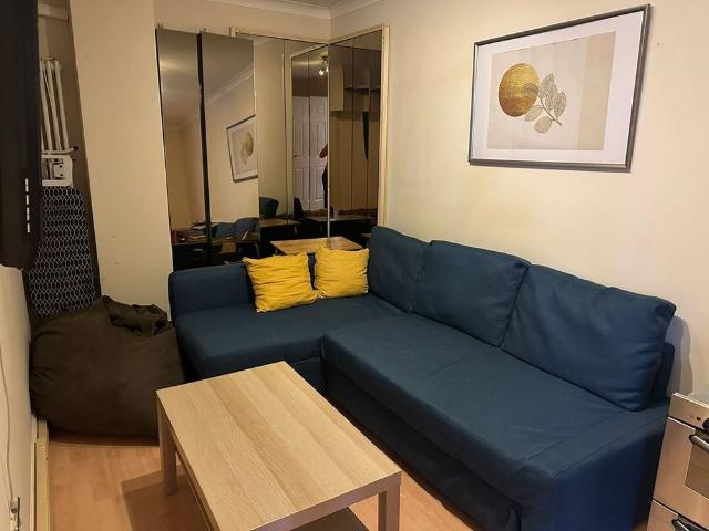 Room in a Shared House, Lockesfield Place, E14