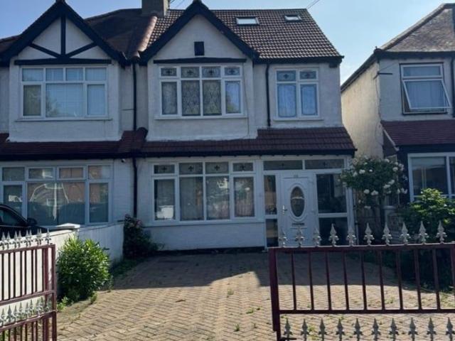 Room in a Shared House, Lodge Road, CR0