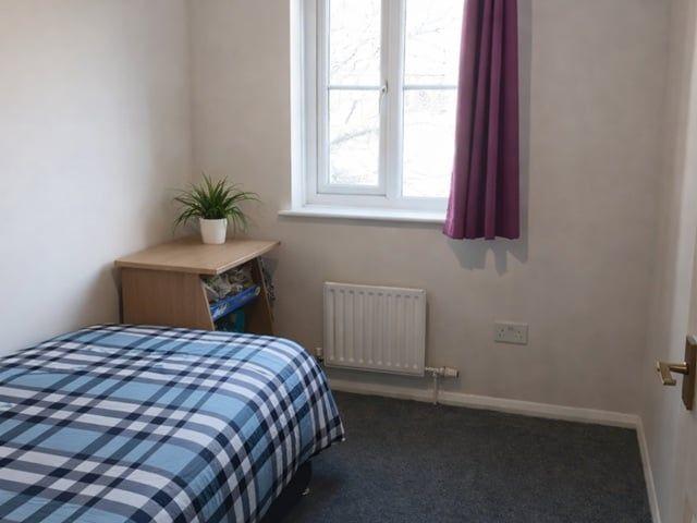 Room in a Shared House, London, E16