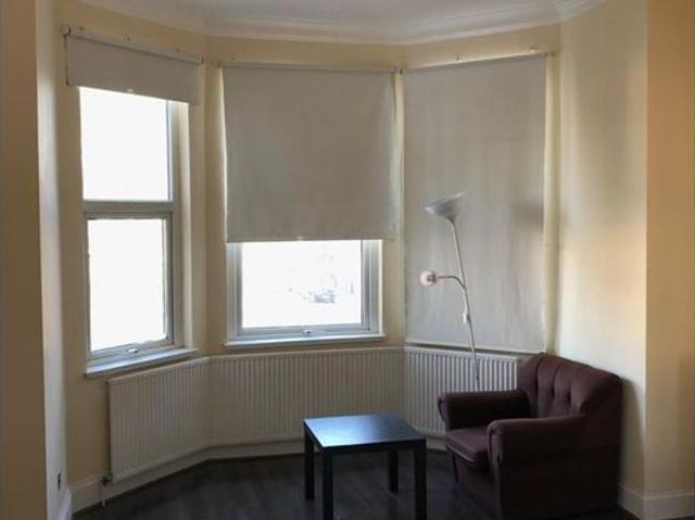 Room in a Shared House, London, N8