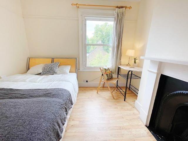 Room in a Shared House, London, SE16