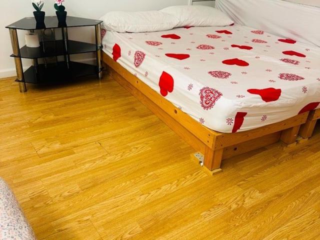 Room in a Shared House, Longfellow St, L8