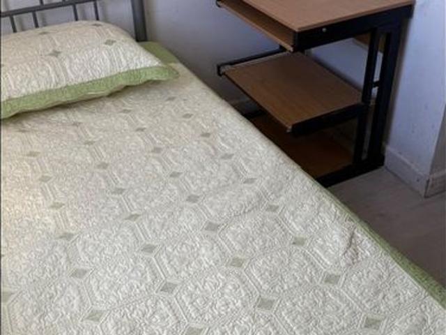 Room in a Shared House, Perth Road, E13