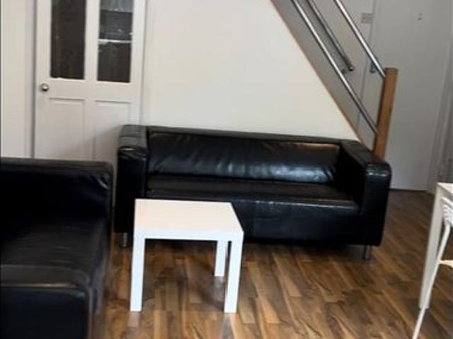 Room in a Shared House, Pexton Road, S4