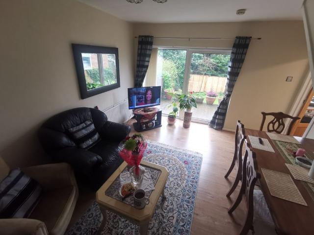 Room in a Shared House, Primley Park Lane, LS17