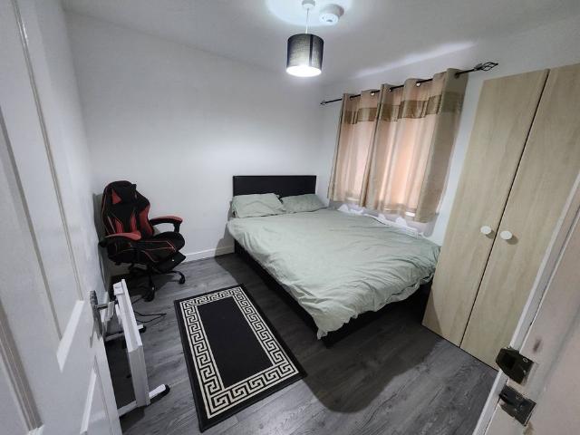 Room in a Shared House, Primrose Close, LU3