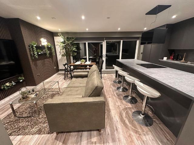 Room in a Shared House, Runnelfield, HA1