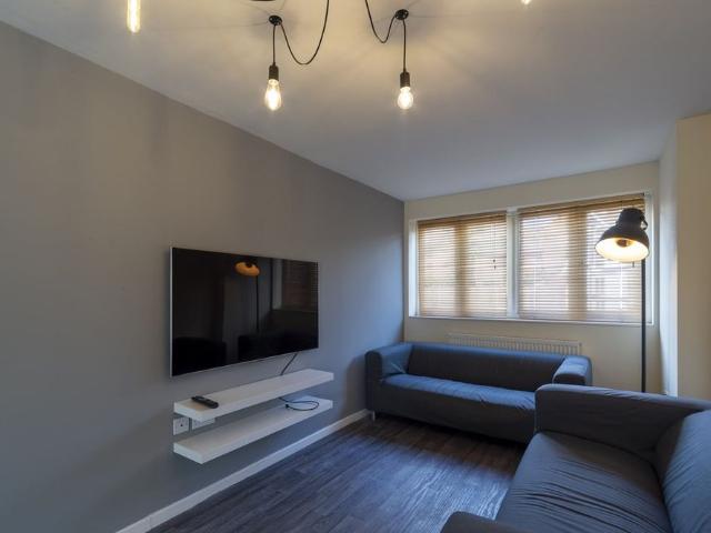Room in a Shared House, Radcliffe Mount, NG2