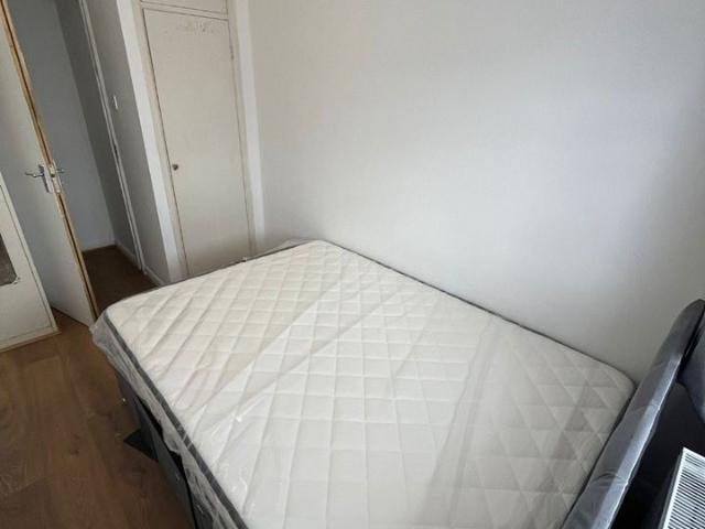 Room in a Shared House, Radcliffe Road, HA3