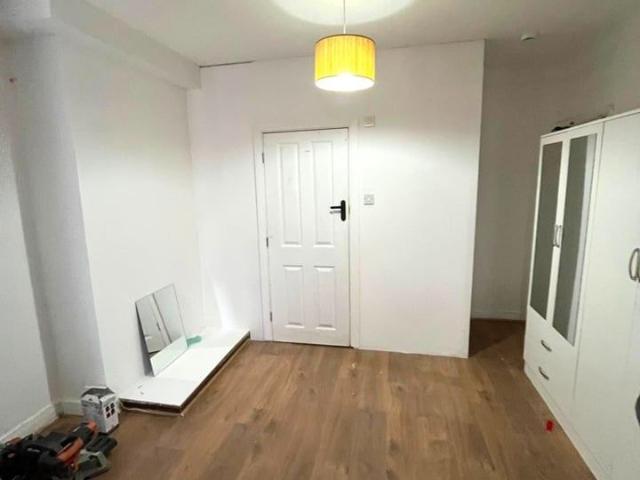Room in a Shared House, Radcliffe Road, HA3