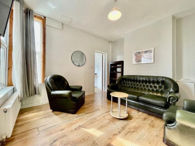 Room in a Shared House, Radford Boulevard, NG7