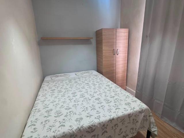 Room in a Shared House, Ranelagh Road, N17