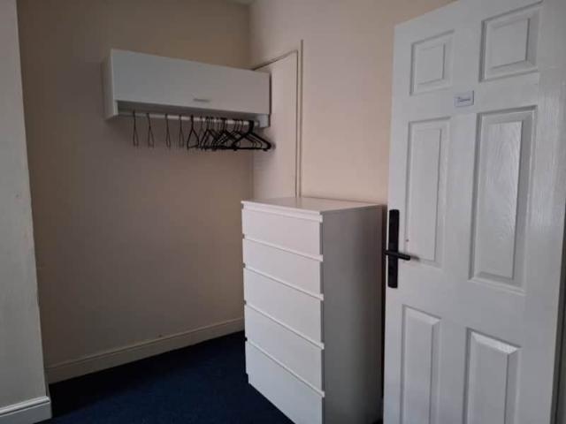 Room in a Shared House, Ransom Road, NG3