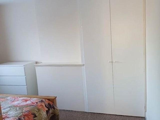 Room in a Shared House, Richmond Hill, LU2