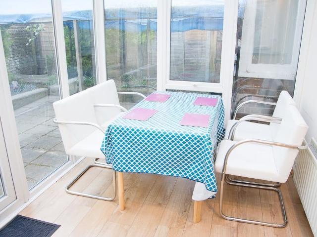 Room in a Shared House, Roehampton Vale, SW15
