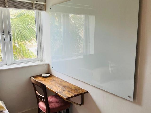 Room in a Shared House, Round Hill, SE26