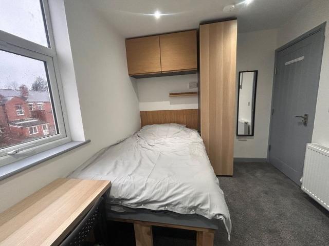 Room in a Shared House, St. Margaret Road, CV1
