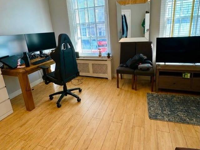 Room in a Shared House, St Michaels St, W2